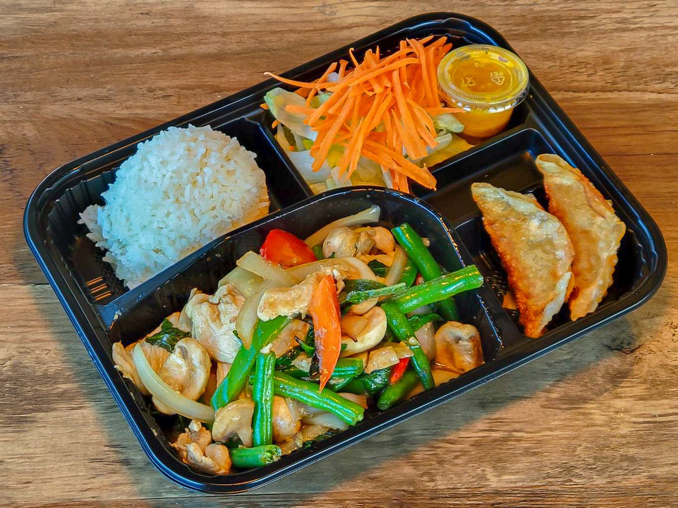 CP4. Thai Style Catering Pack (4 Boxes) | Savvy Thai Cuisine